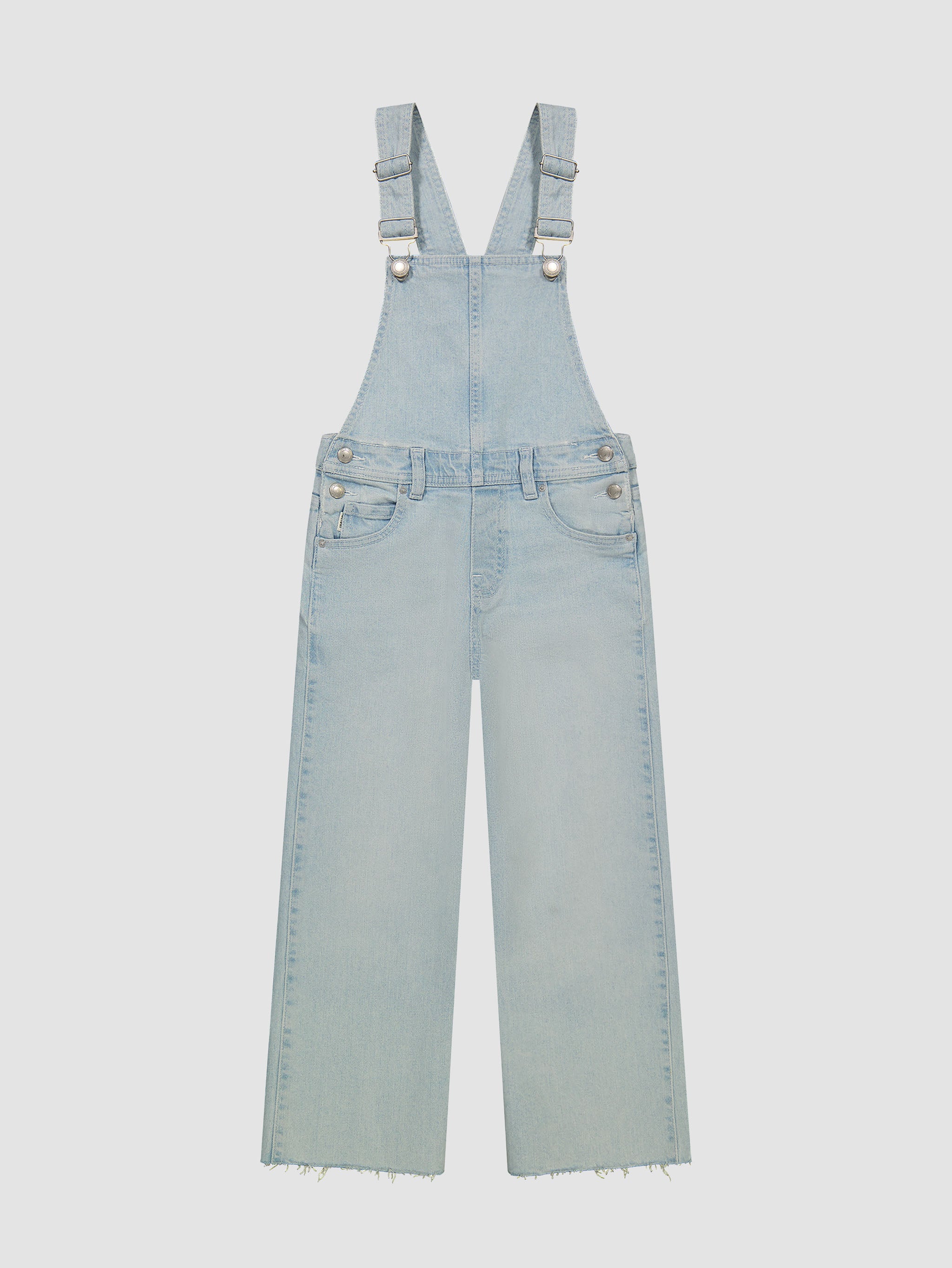 Lily Overall | Poolside – Magpies Mount Juliet