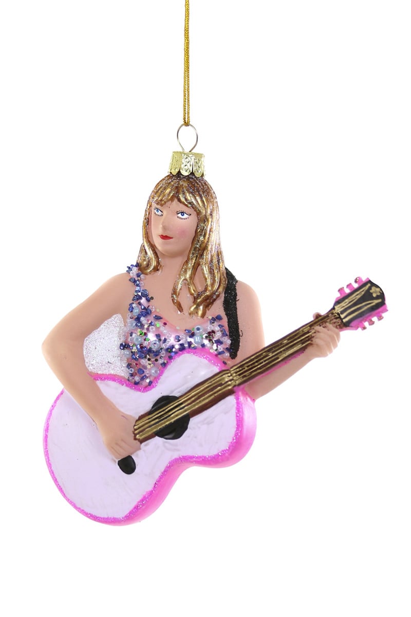 Taylor Swift Ornament – Magpies Mount Juliet